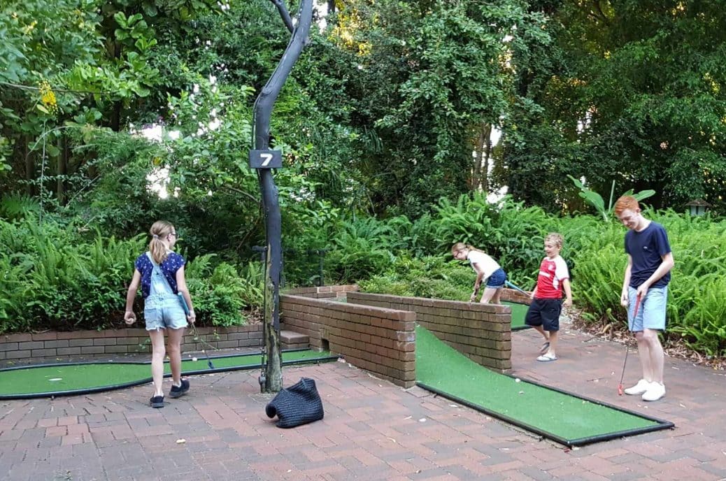 Mini Golf at Wanneroo Botanic Gardens - Buggybuddys guide to Perth