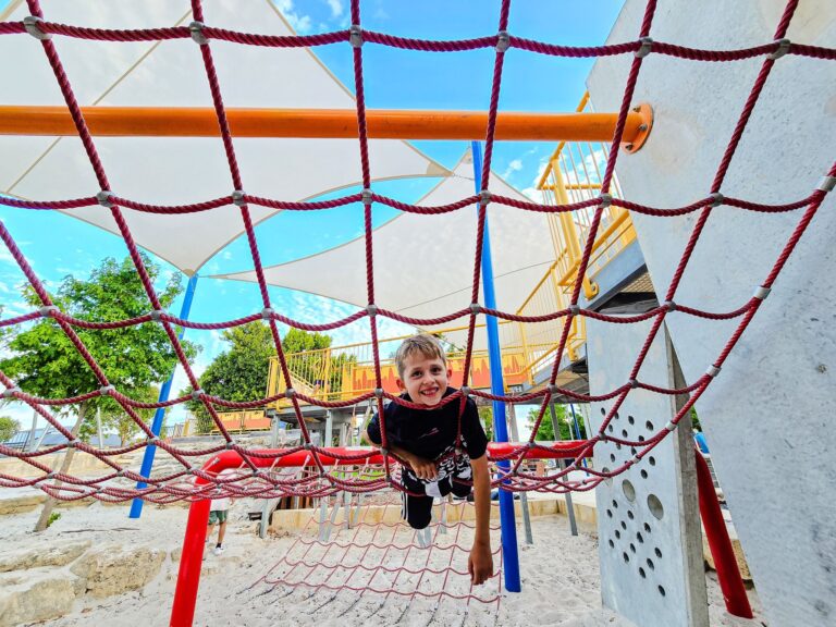 Newhaven Robot Park, Piara Waters - Buggybuddys guide for families in Perth