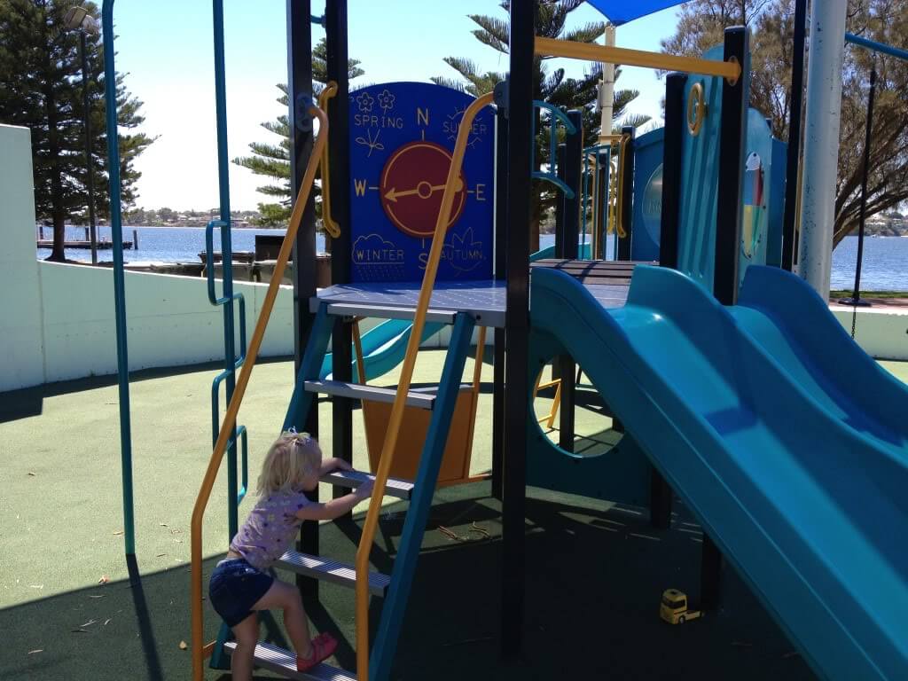 Point Walter Playground - Buggybuddys guide for families in Perth