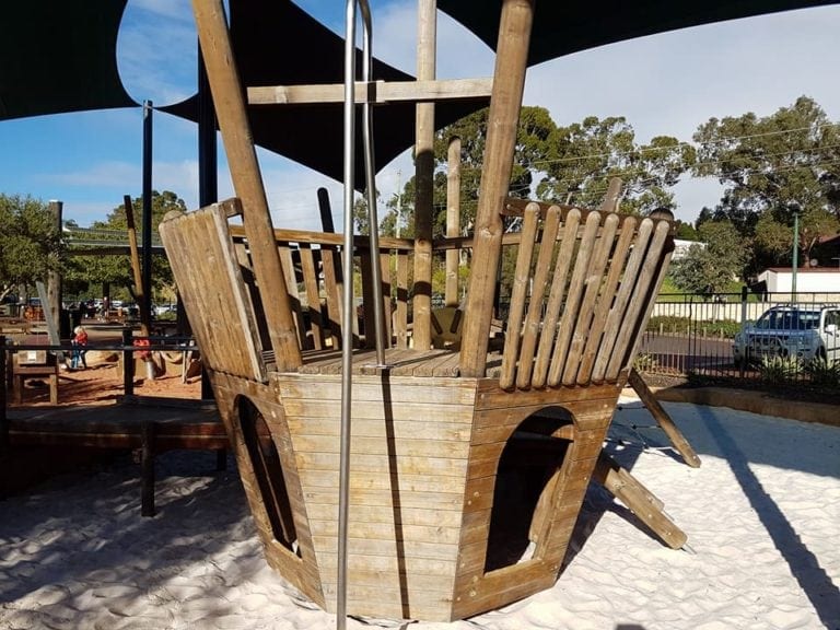 Woodbridge Riverside Park Guildford - Buggybuddys guide for families in ...
