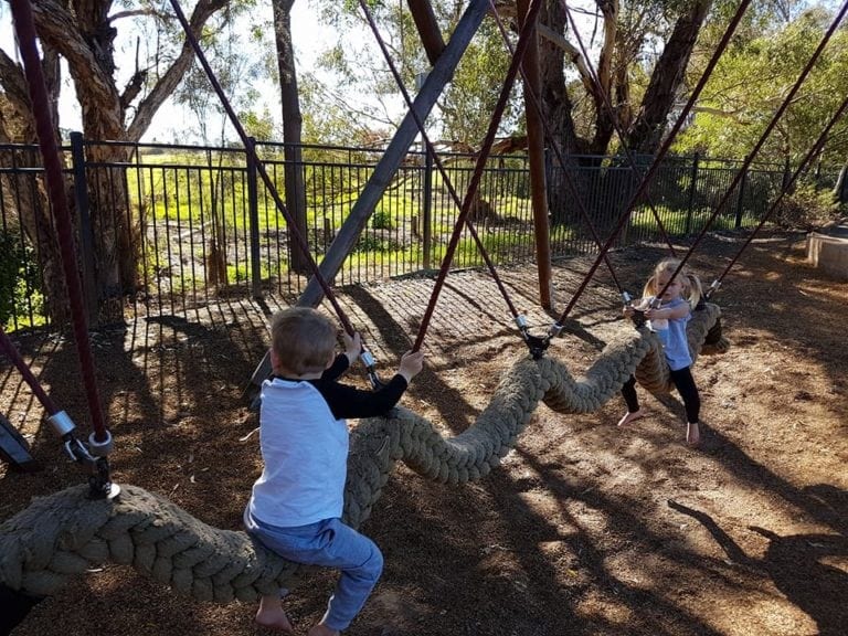 Woodbridge Riverside Park Guildford - Buggybuddys guide for families in ...