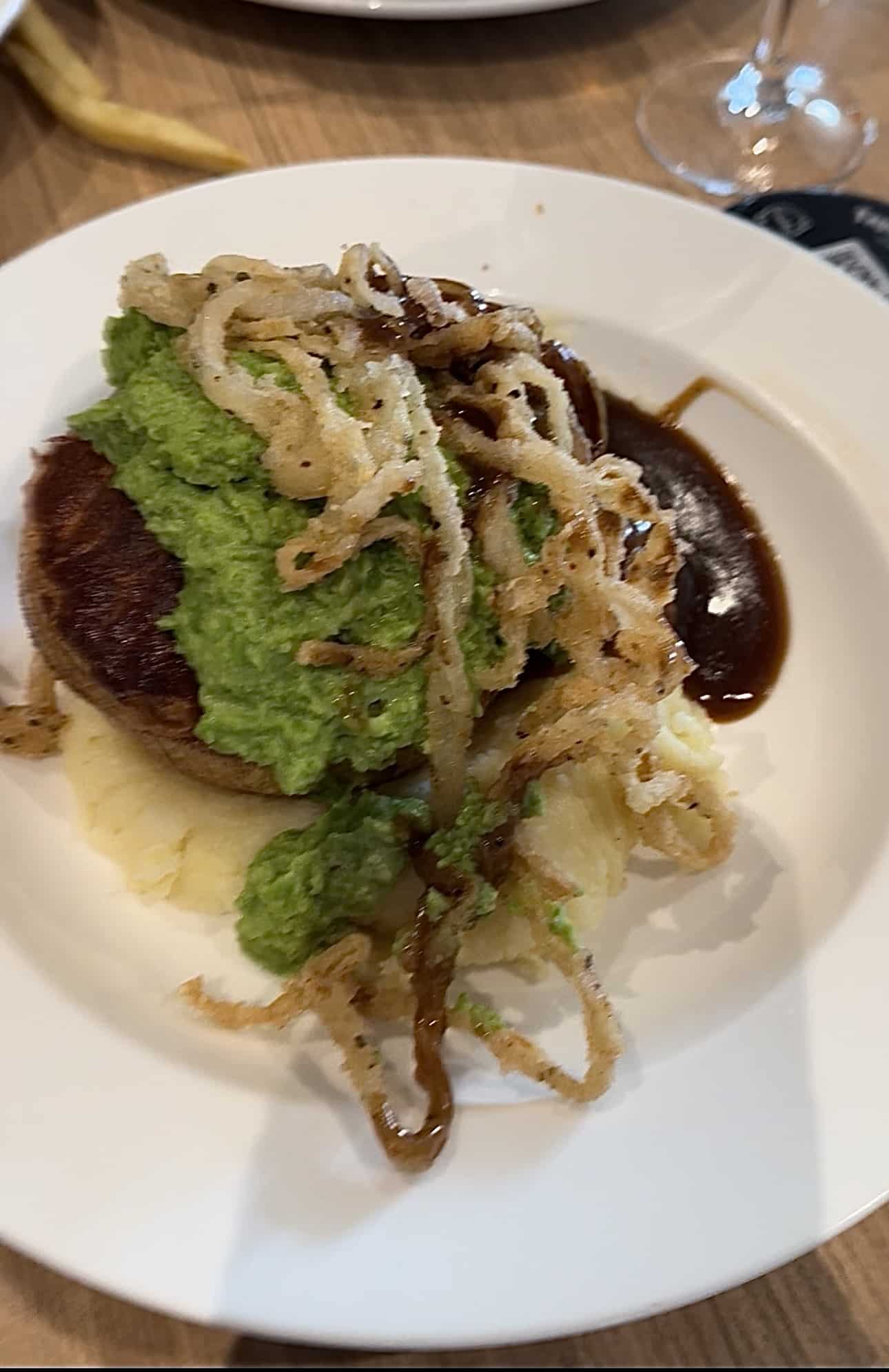 Wanneroo Tavern, Wanneroo - Buggybuddys guide to Perth