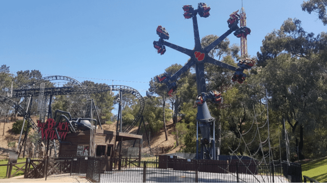 Adventure World Rides with Tweens and Teens - Buggybuddys guide to Perth