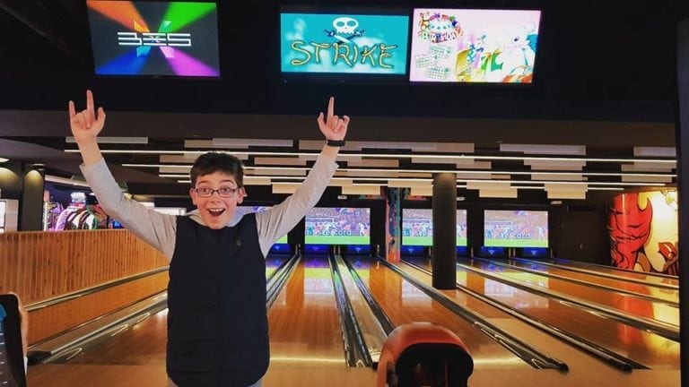 Bowling in Perth - Guide to the Best Ten Pin Bowling Alleys in Perth