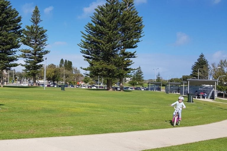 Tom Simpson Park Playground Mullaloo - Buggybuddys guide for families ...