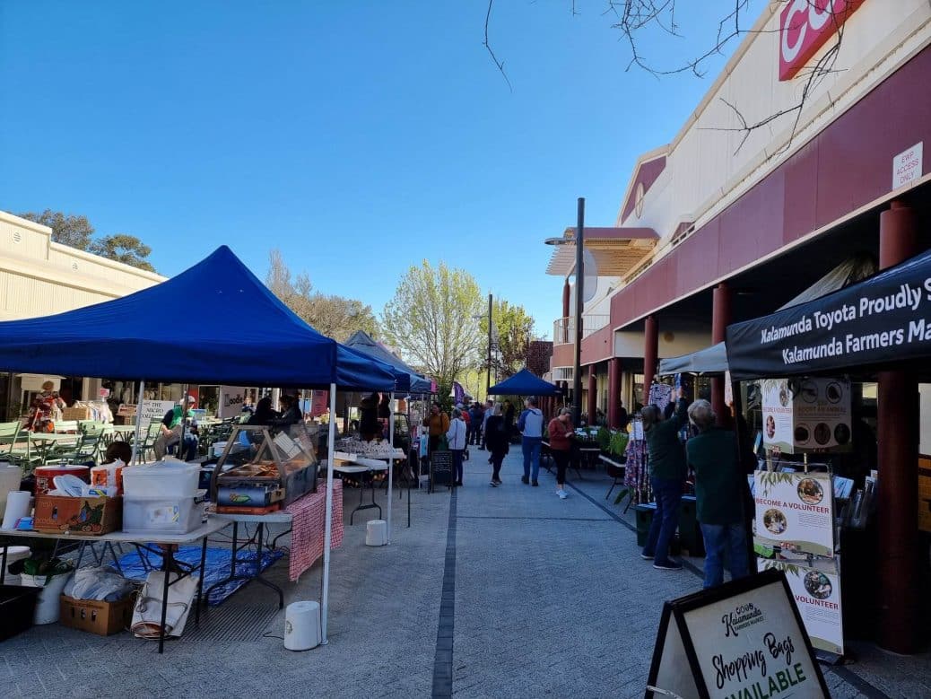 Kalamunda Farmers Market, Kalamunda - Buggybuddys guide to Perth
