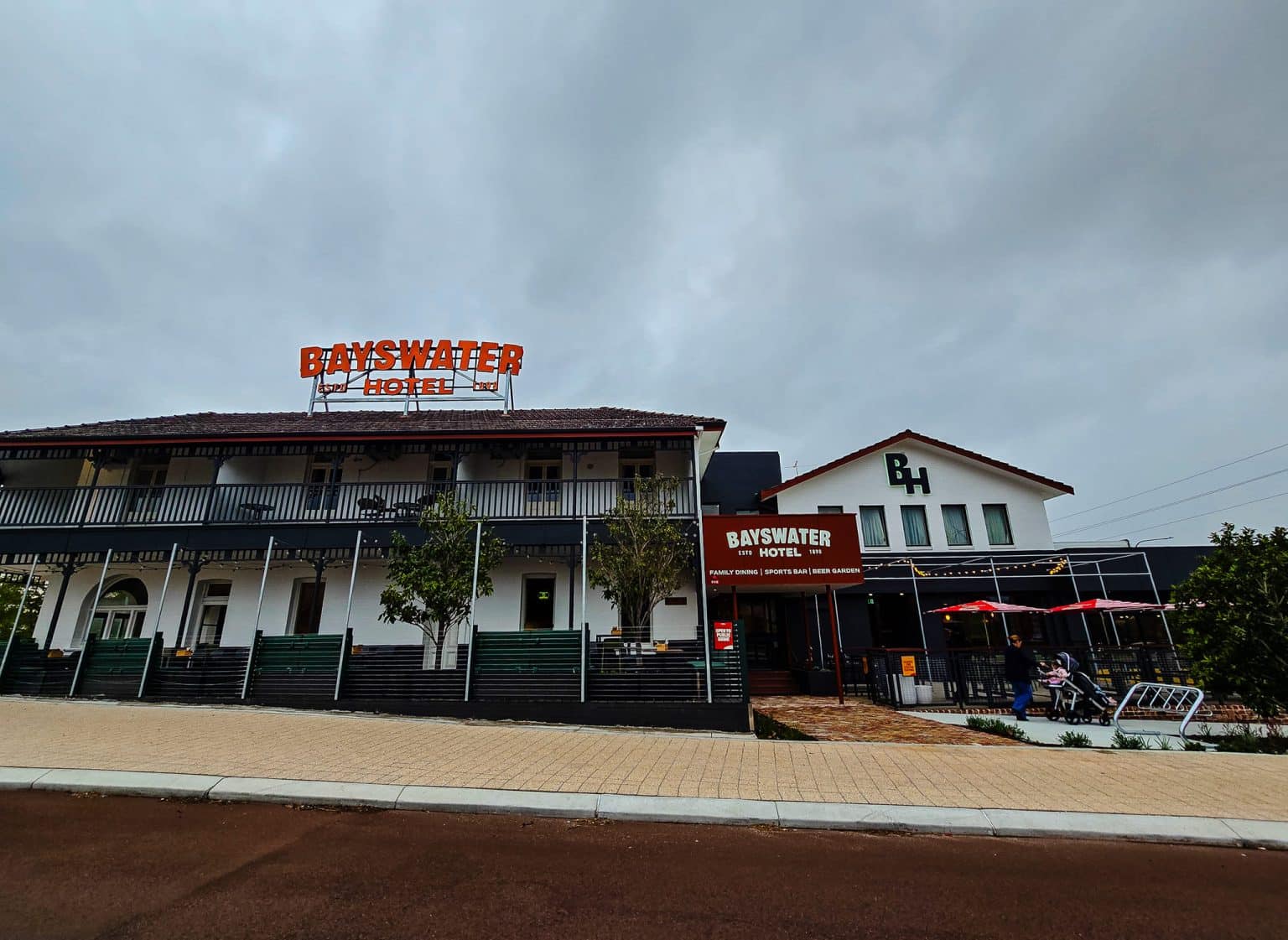 Bayswater Hotel, Bayswater - Buggybuddys guide to Perth