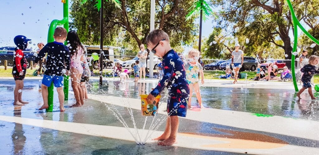 Kingsway Regional Playground - Buggybuddys guide for families in Perth