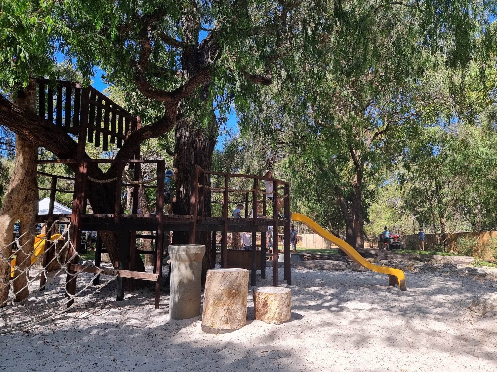 The Par 3 Mini Golf, West Busselton - Buggybuddys guide to Perth