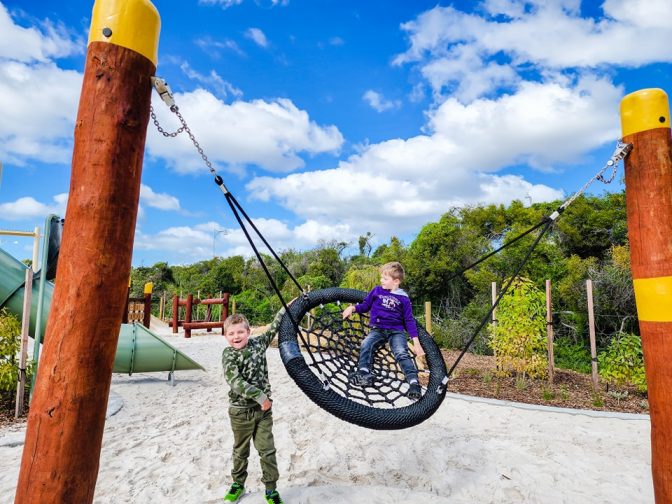 Treehouse Cove Playground, Golden Bay - Buggybuddys guide for families ...