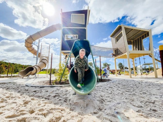 Treehouse Cove Playground, Golden Bay - Buggybuddys guide for families ...