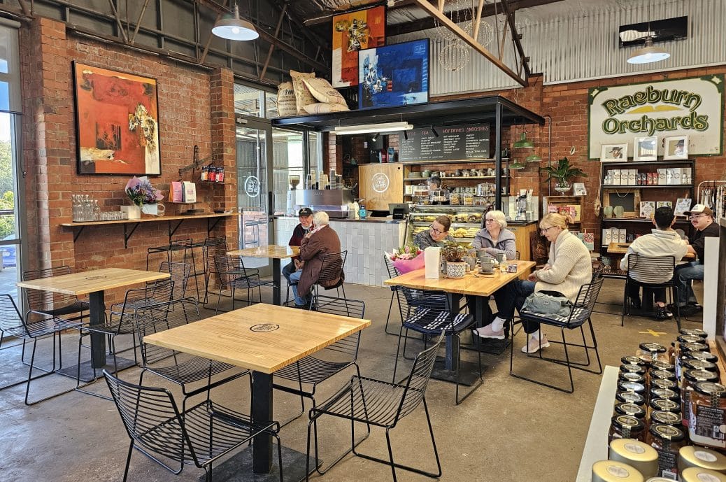 Raeburn Orchards, Roleystone - Buggybuddys guide to Perth