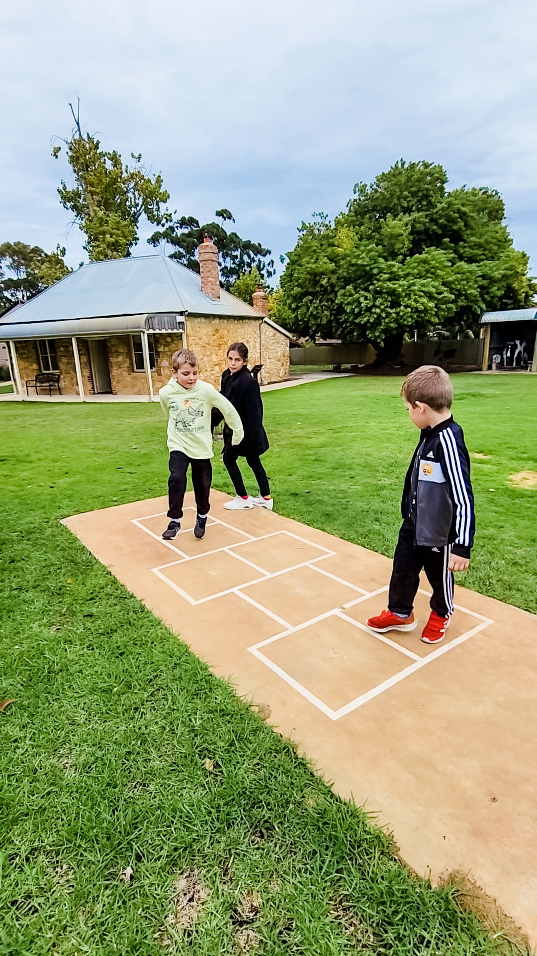 Buckingham House & the Old Wanneroo School House - Buggybuddys guide to ...
