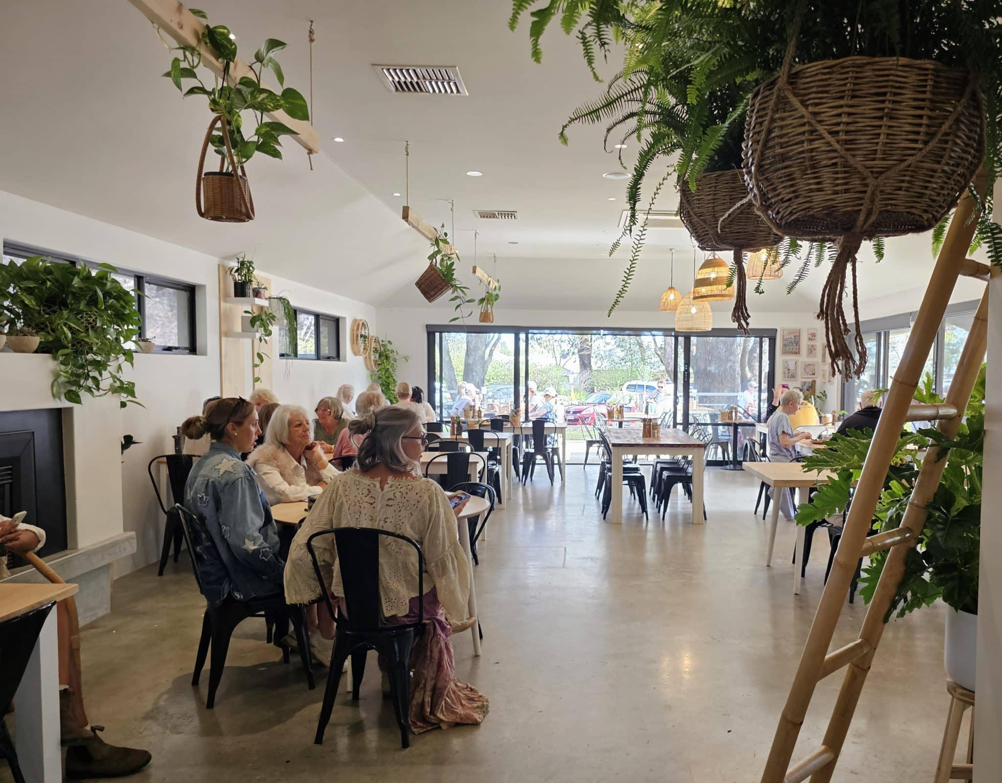 Café Chérie, Pinjarra - Buggybuddys guide to Perth