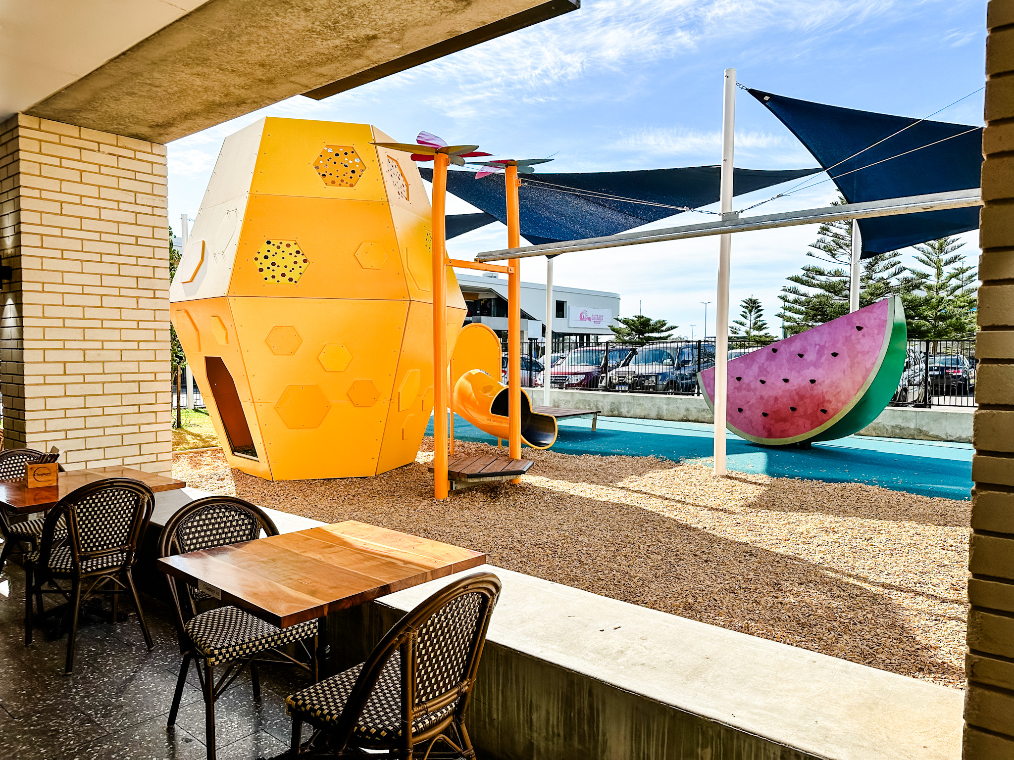 Currambine Central Playground - Buggybuddys guide for families in Perth