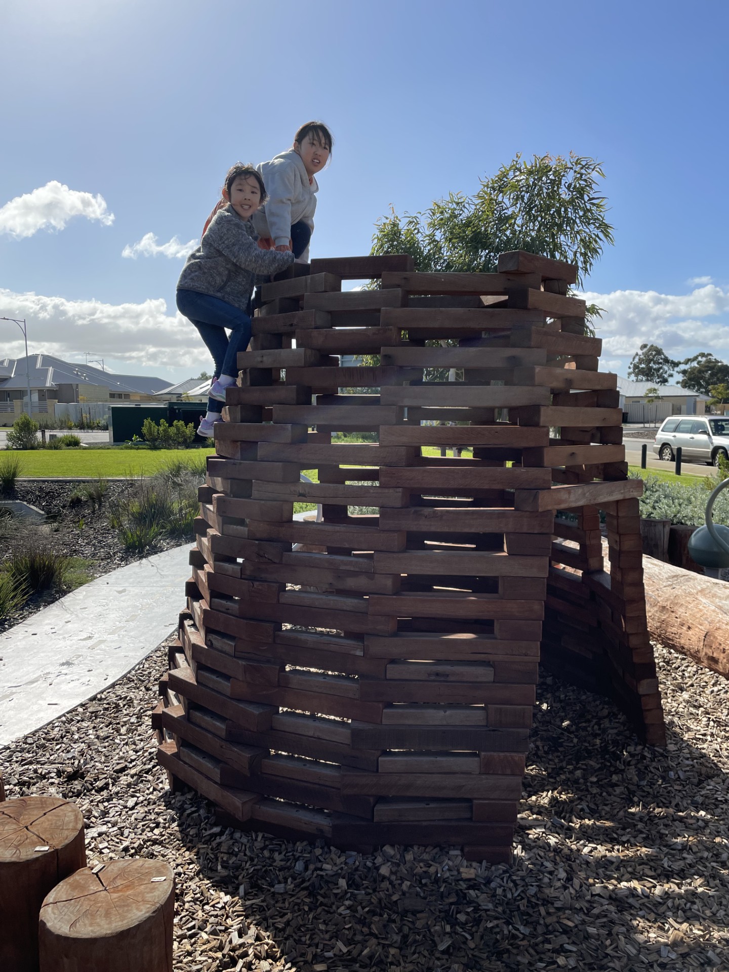 Harrisdale Green Sensory Park - Buggybuddys guide for families in Perth