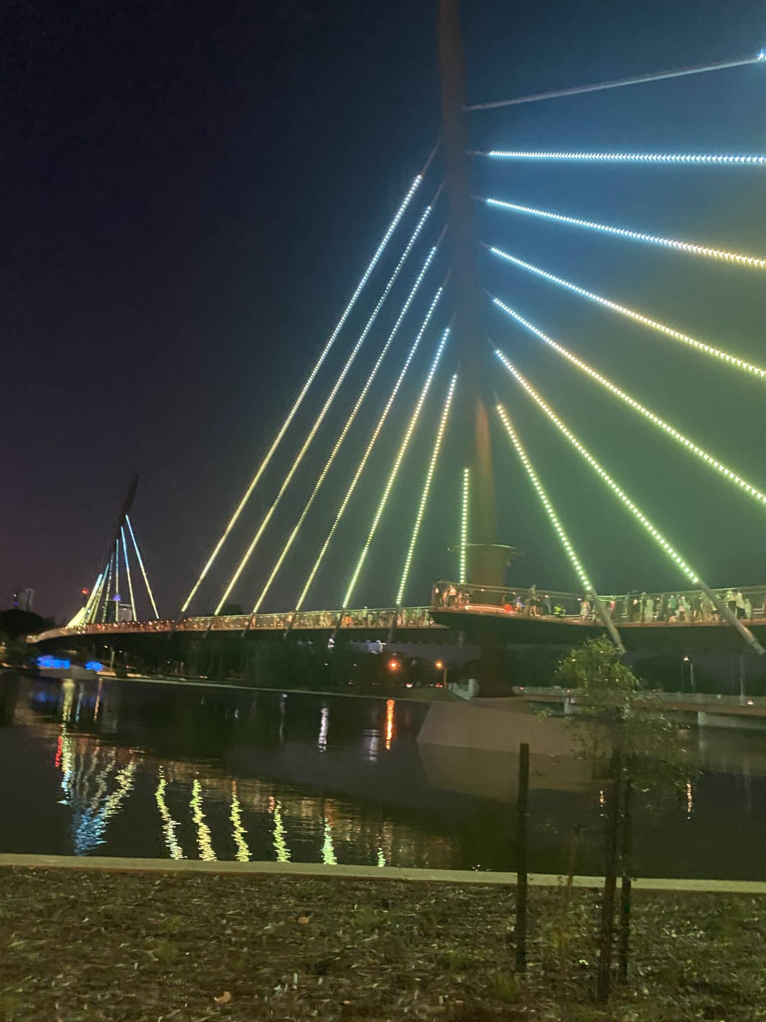 Boorloo Bridge, Perth - Buggybuddys guide to Perth