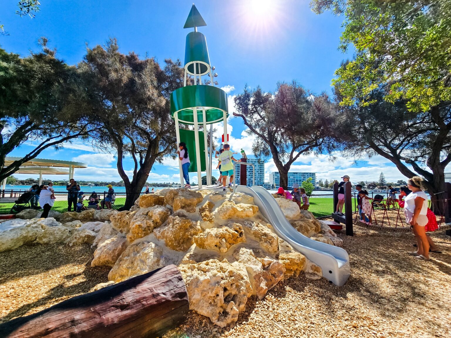 Mandurah Eastern Foreshore Reserve Playground - Buggybuddys guide for ...