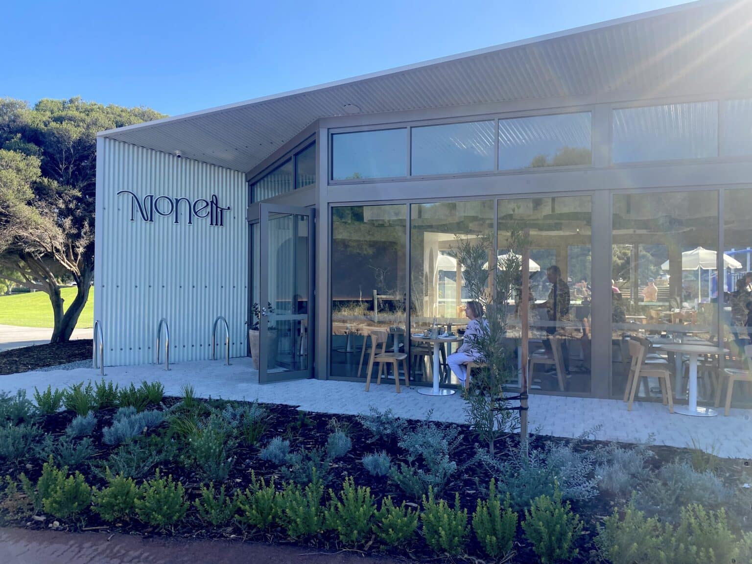 Monelli Burns Beach - Buggybuddys guide to Perth