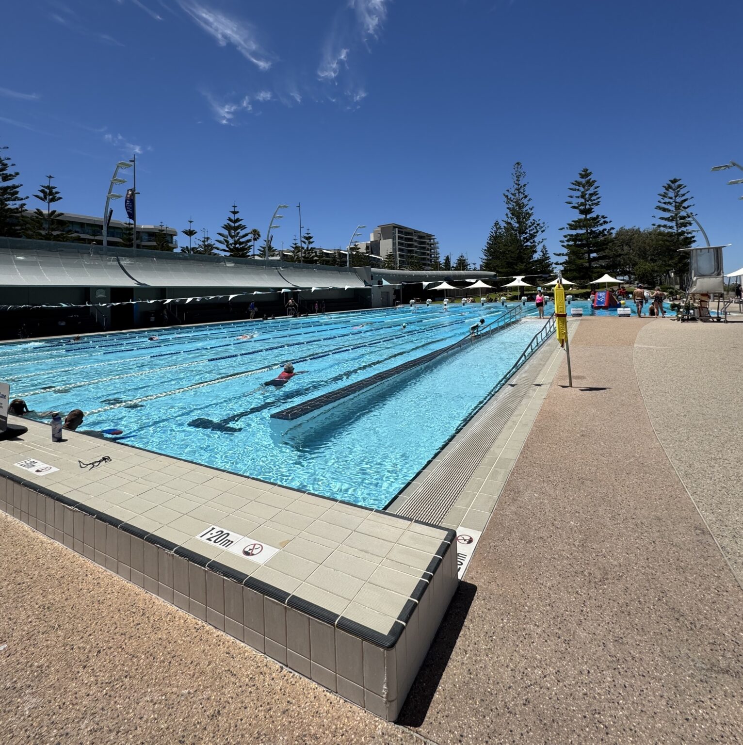Scarborough Beach Pool - Buggybuddys guide to Perth